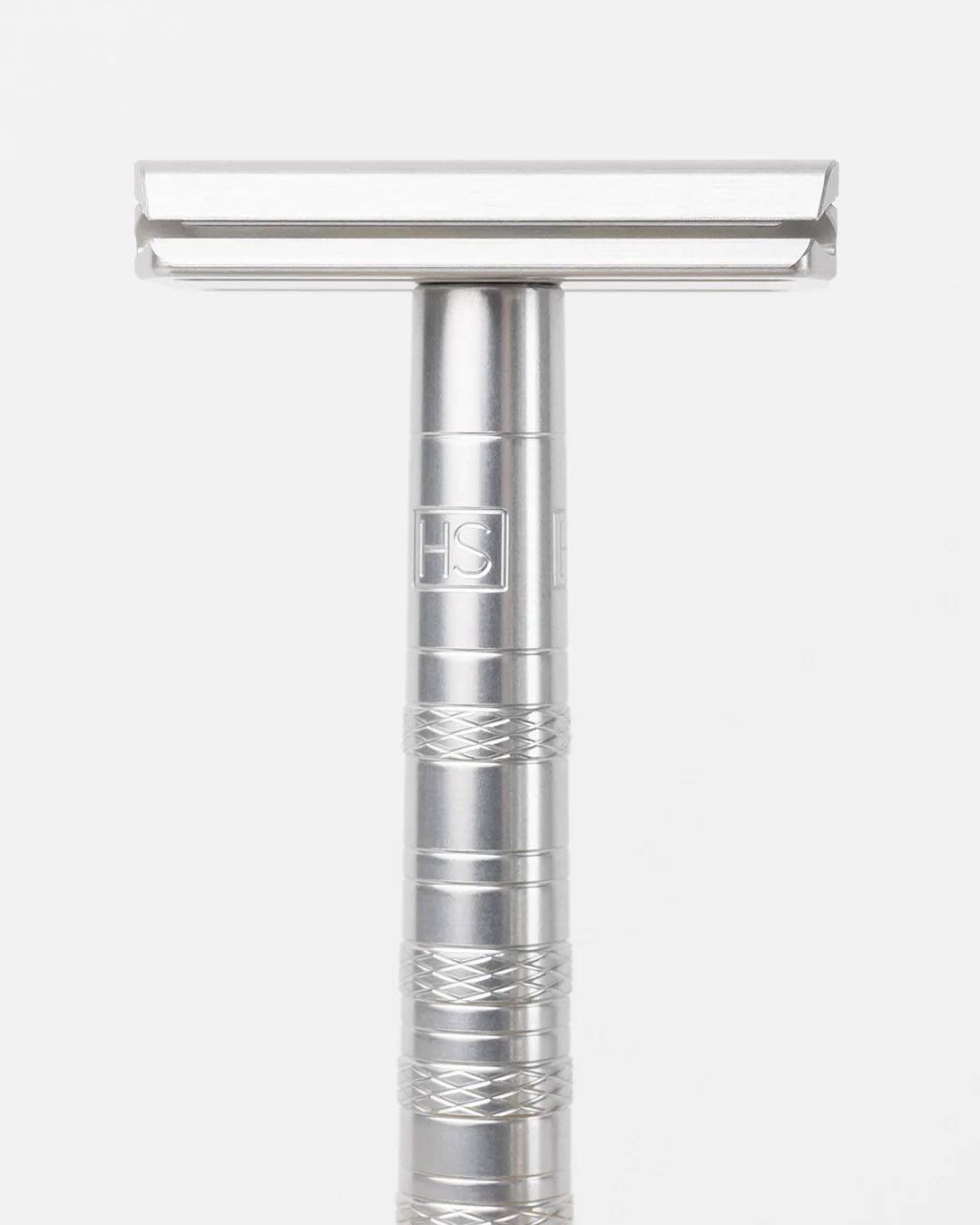 Henson Shaving Gift Set Mild Razor with Stand and 100 pieces blades ...