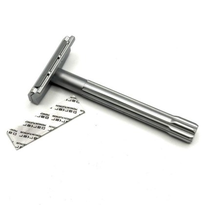 Parker Shaving SoloEdge Single Edge Safety Razor comes with 100pc Blades
